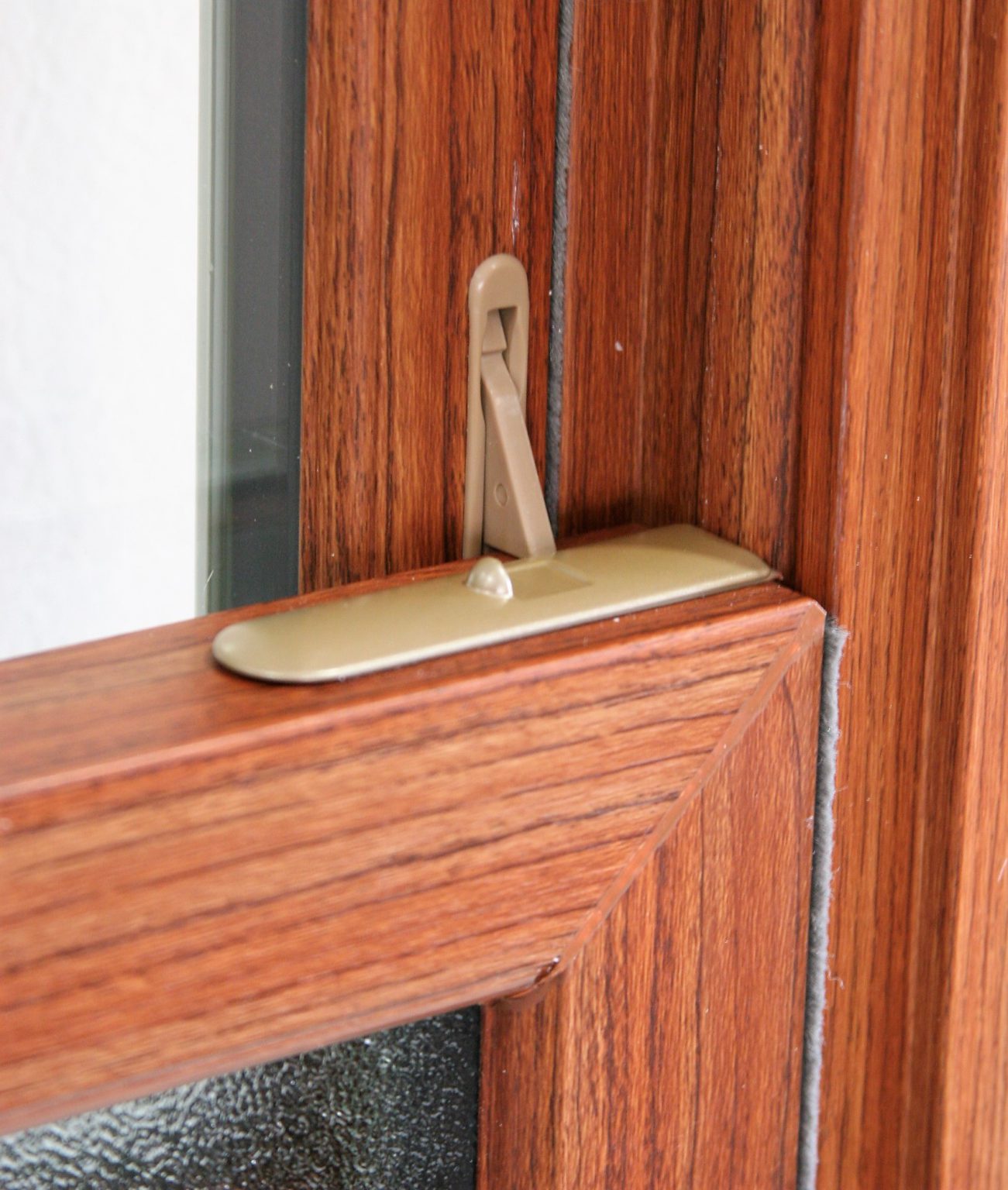 8000 Series Double Hung Vinyl Window | Climate Solutions Window & Doors ...